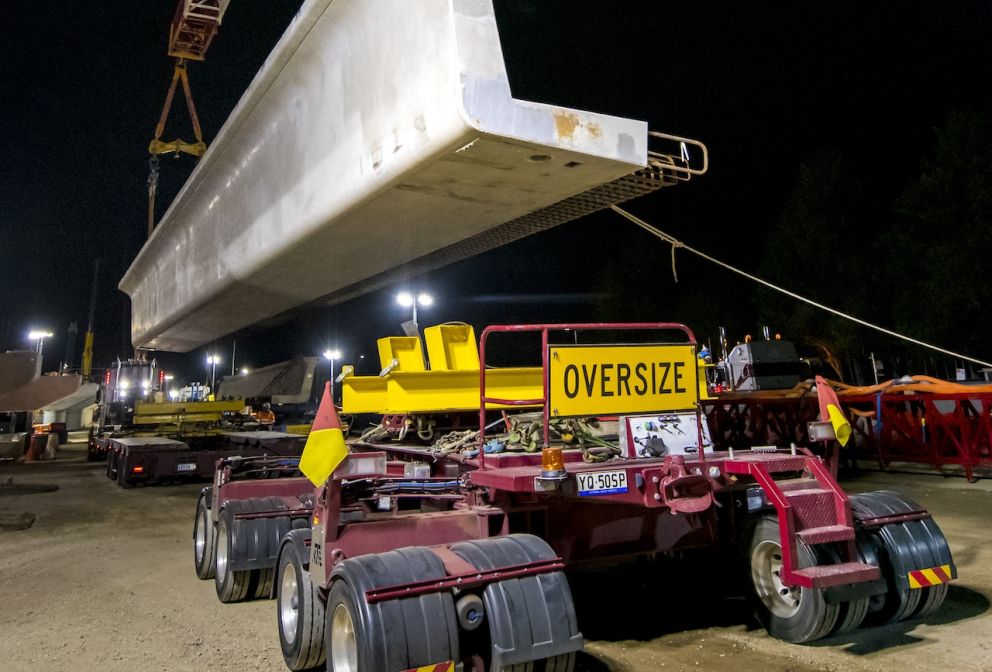 Modern machinery behind Mordialloc’s new rail bridge - Victoria’s Big Build