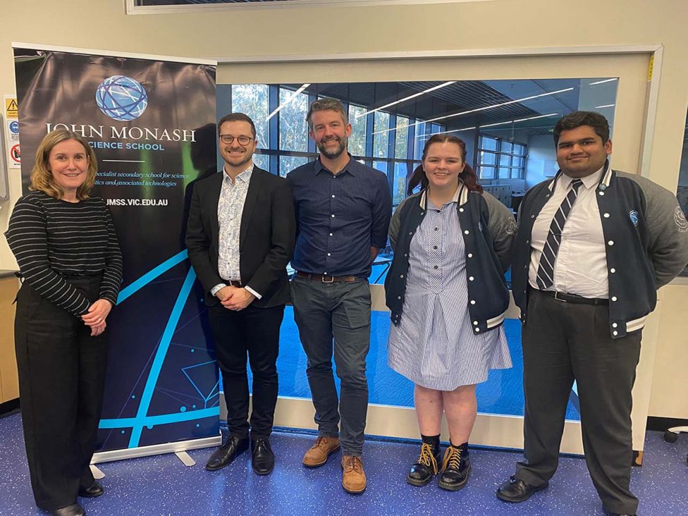 Science students discuss SRL's green side - Victoria’s Big Build