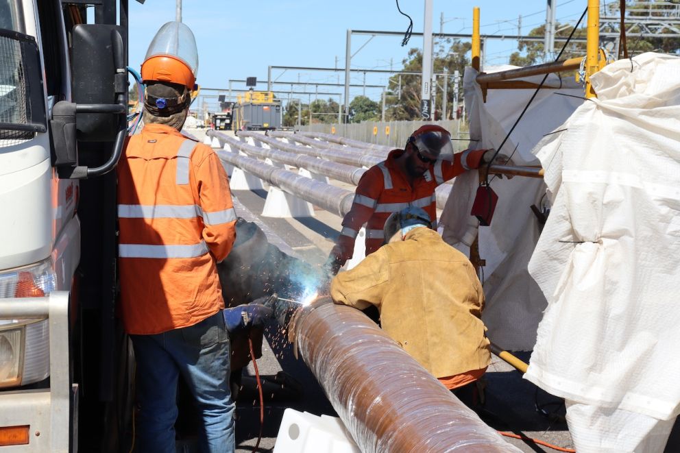 Major works start on jet fuel pipeline between Sunshine and Albion ...